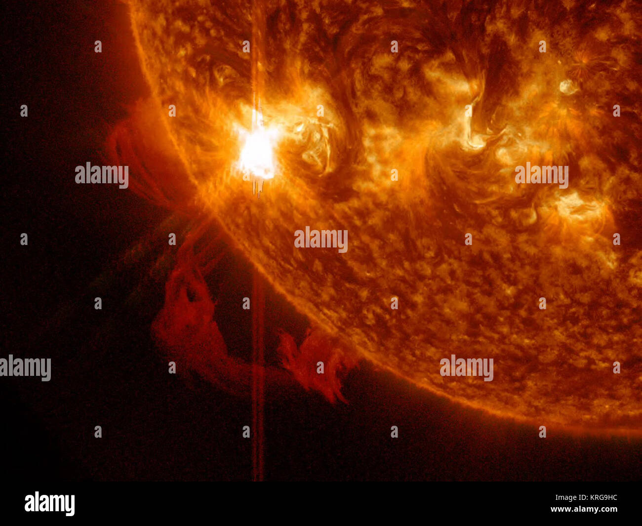 Solar flaring hi-res stock photography and images - Alamy