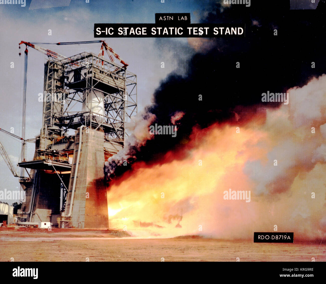 S-IC Stage Static Test Stand Stock Photo - Alamy