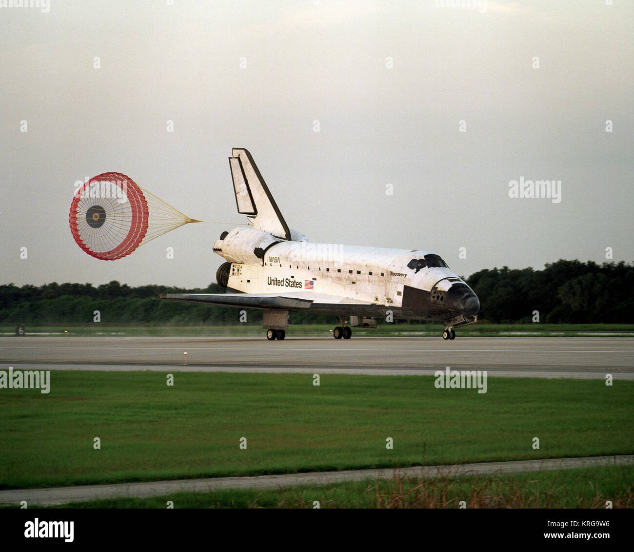 Sts 85 hi-res stock photography and images - Alamy