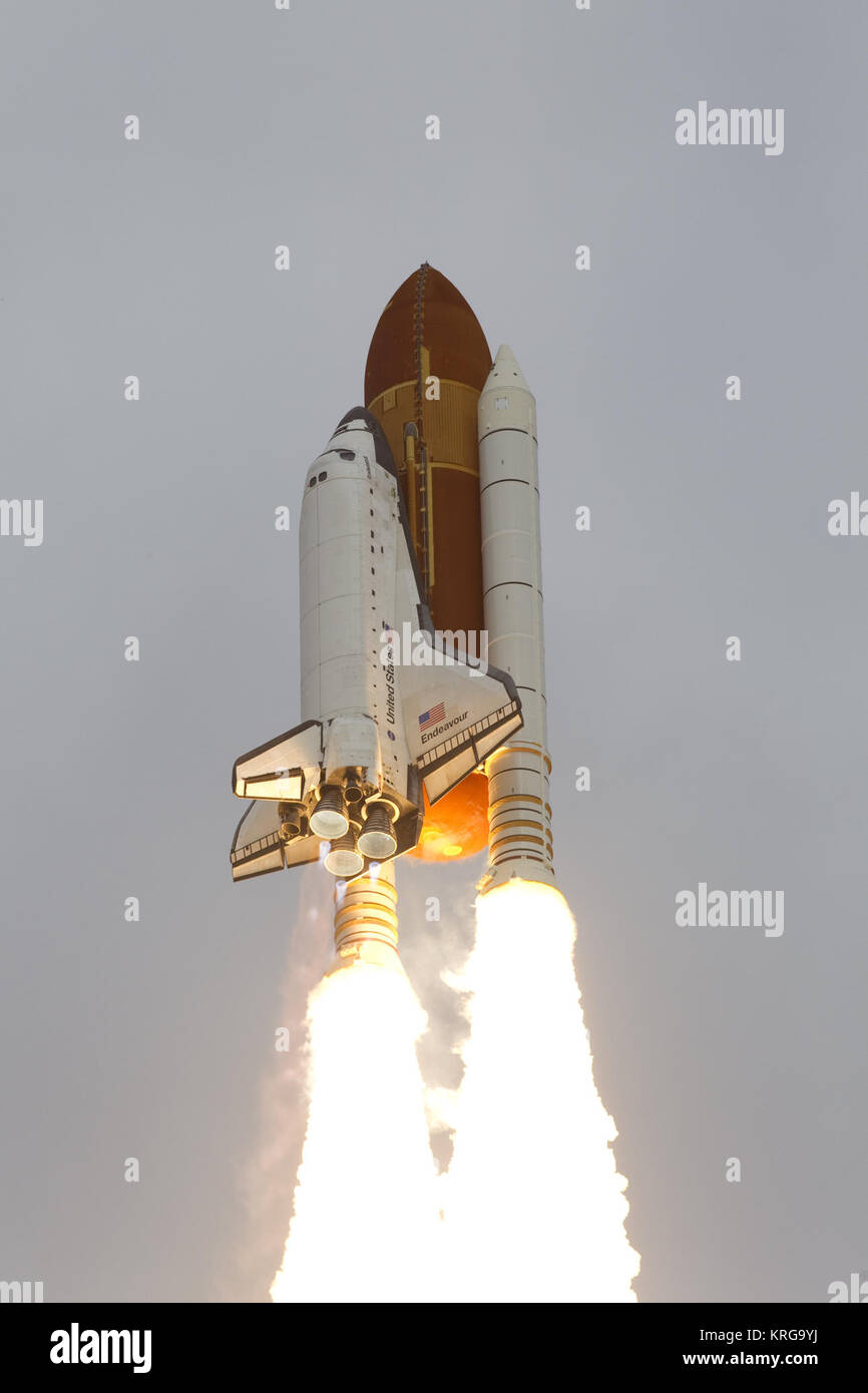 Sts 83 astronaut hi-res stock photography and images - Alamy