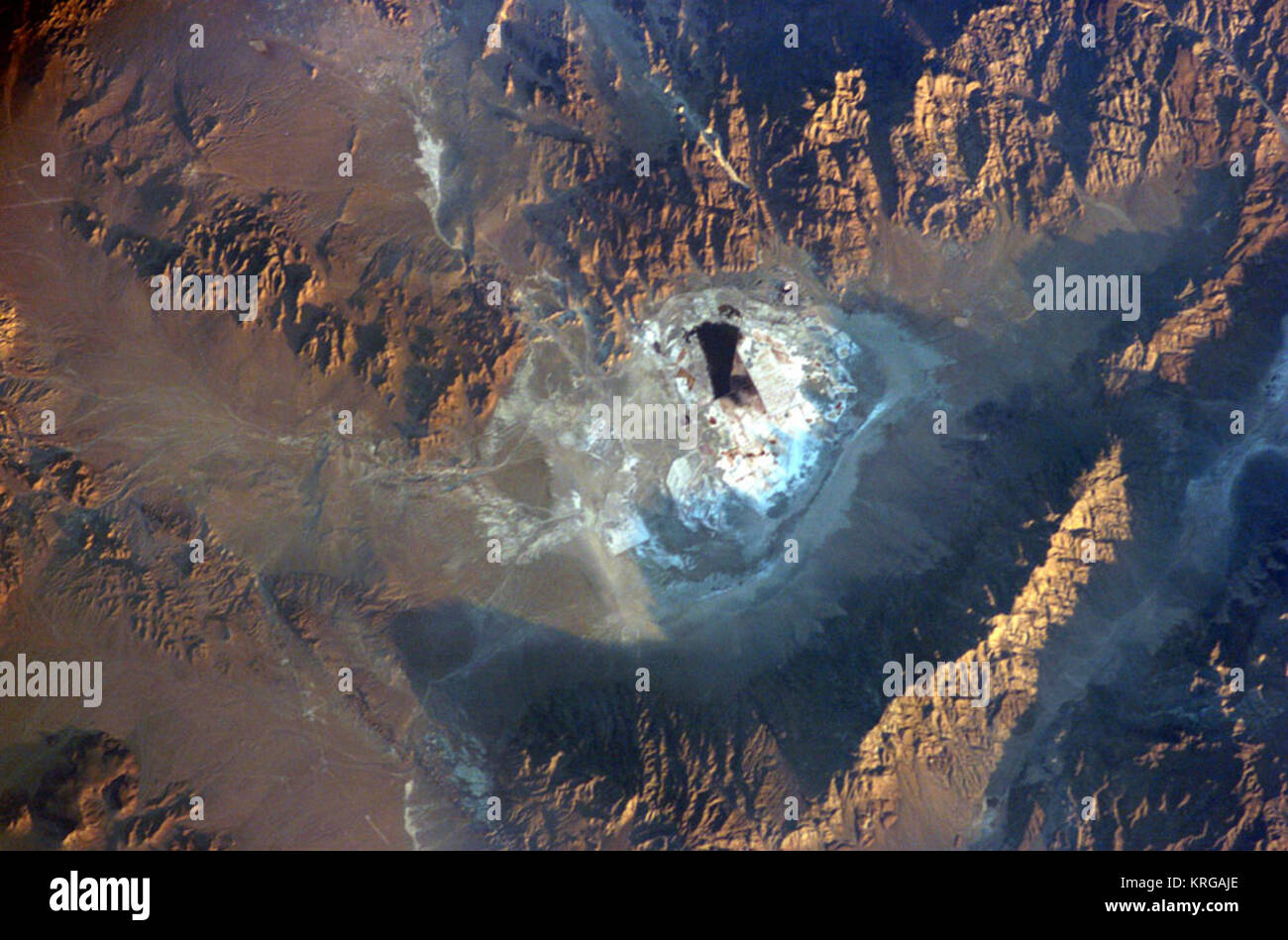 Searles lake california Stock Photo - Alamy