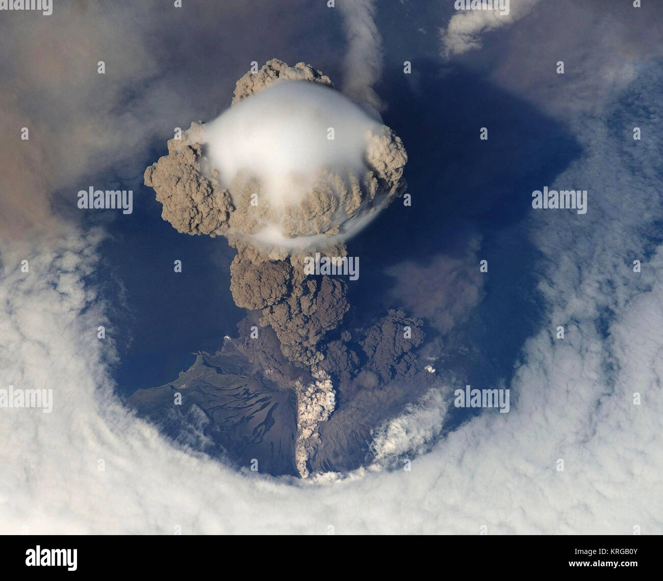 Sarychev Volcano edit Stock Photo - Alamy