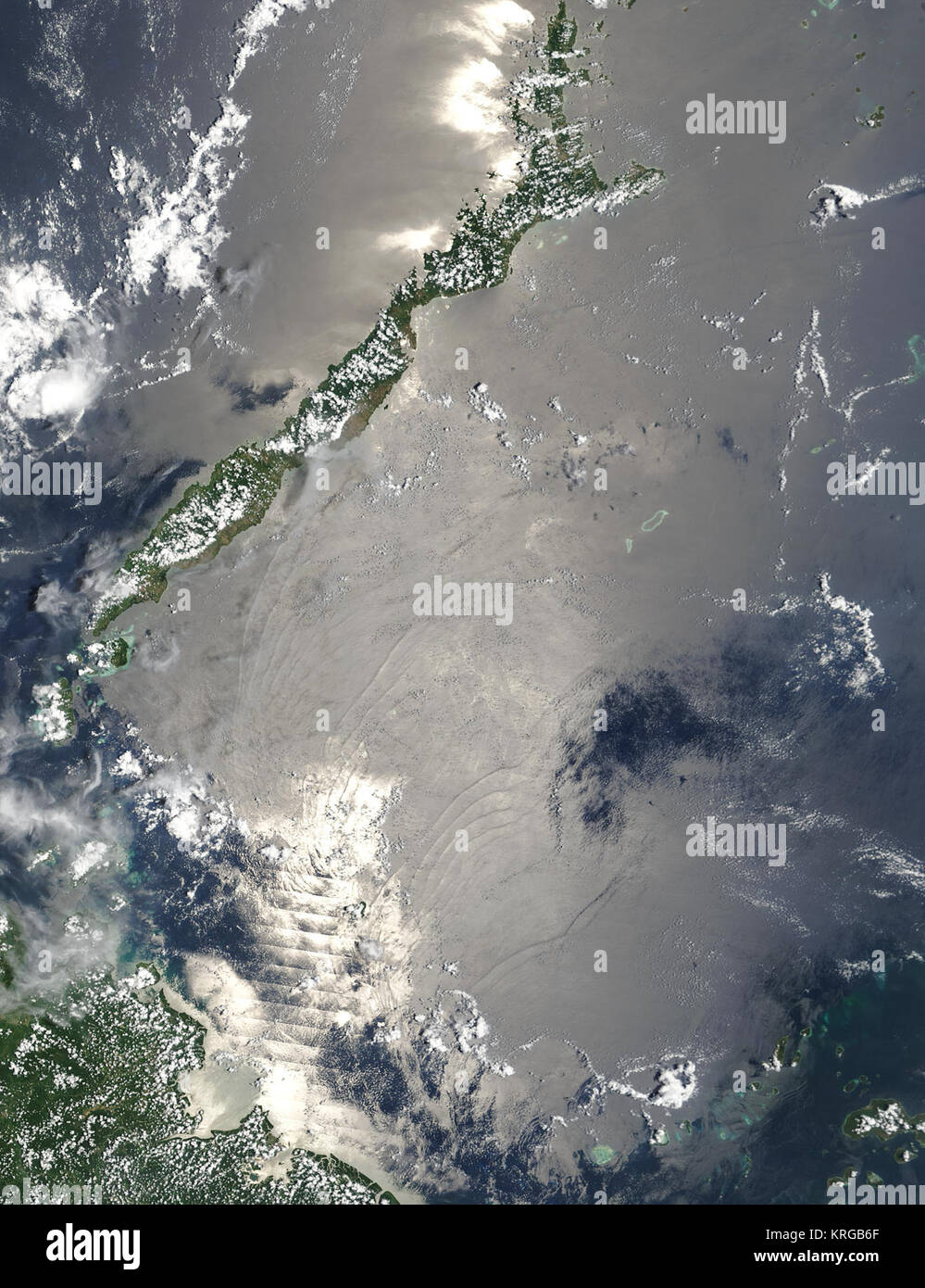 Internal waves hi-res stock photography and images - Alamy