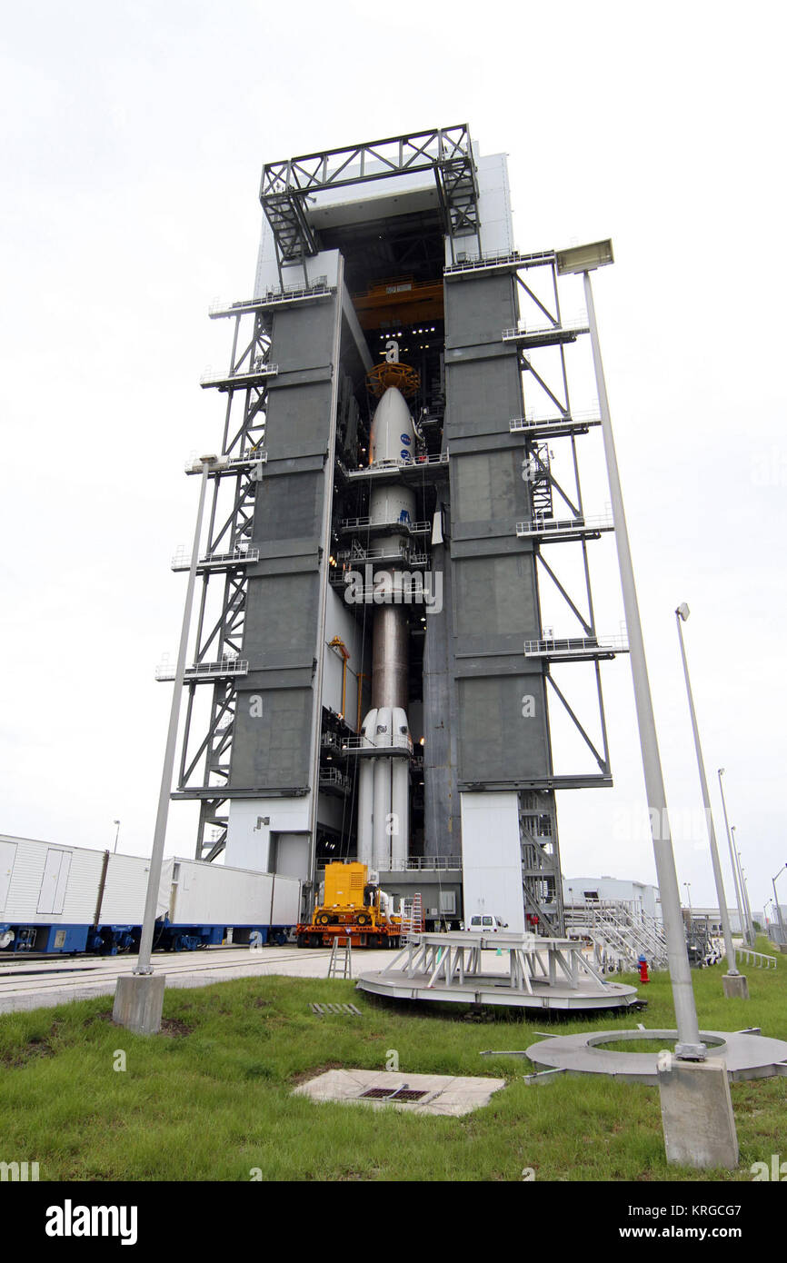 Launch of the juno spacecraft hi-res stock photography and images - Alamy