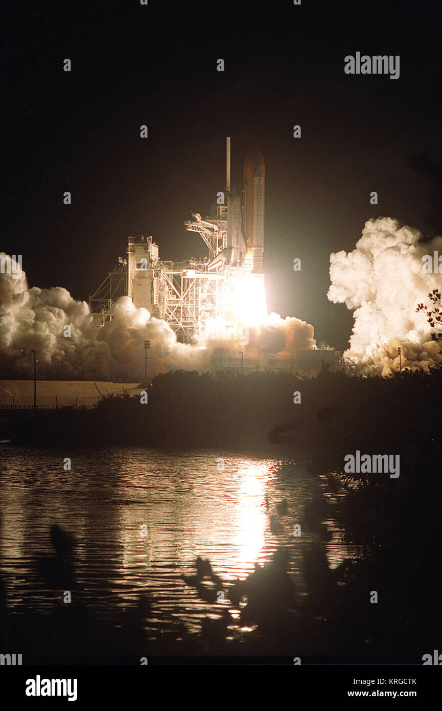 STS-92 launches from Kennedy Space Center Stock Photo - Alamy