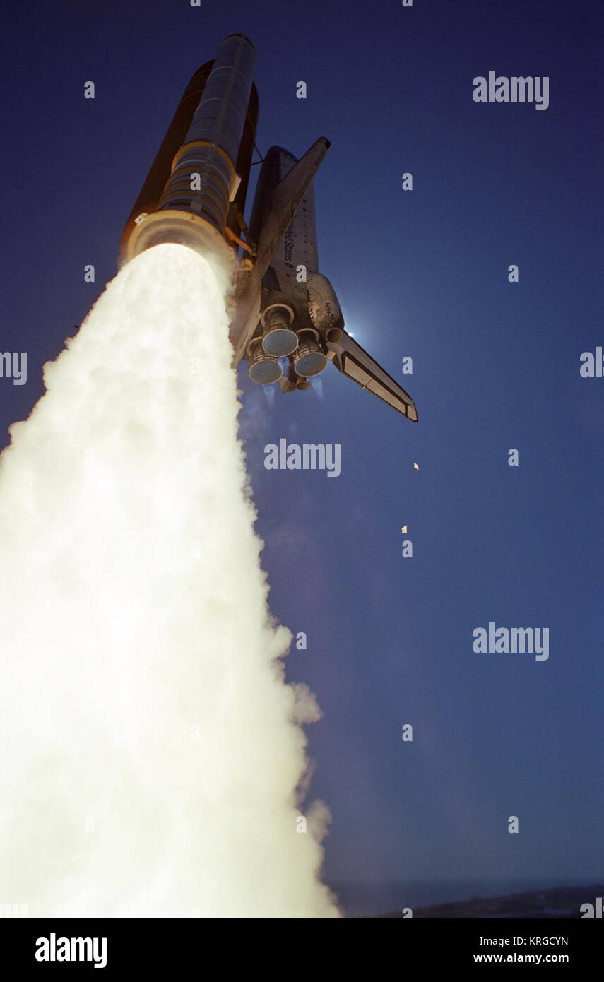 Sts 115 hi-res stock photography and images - Alamy