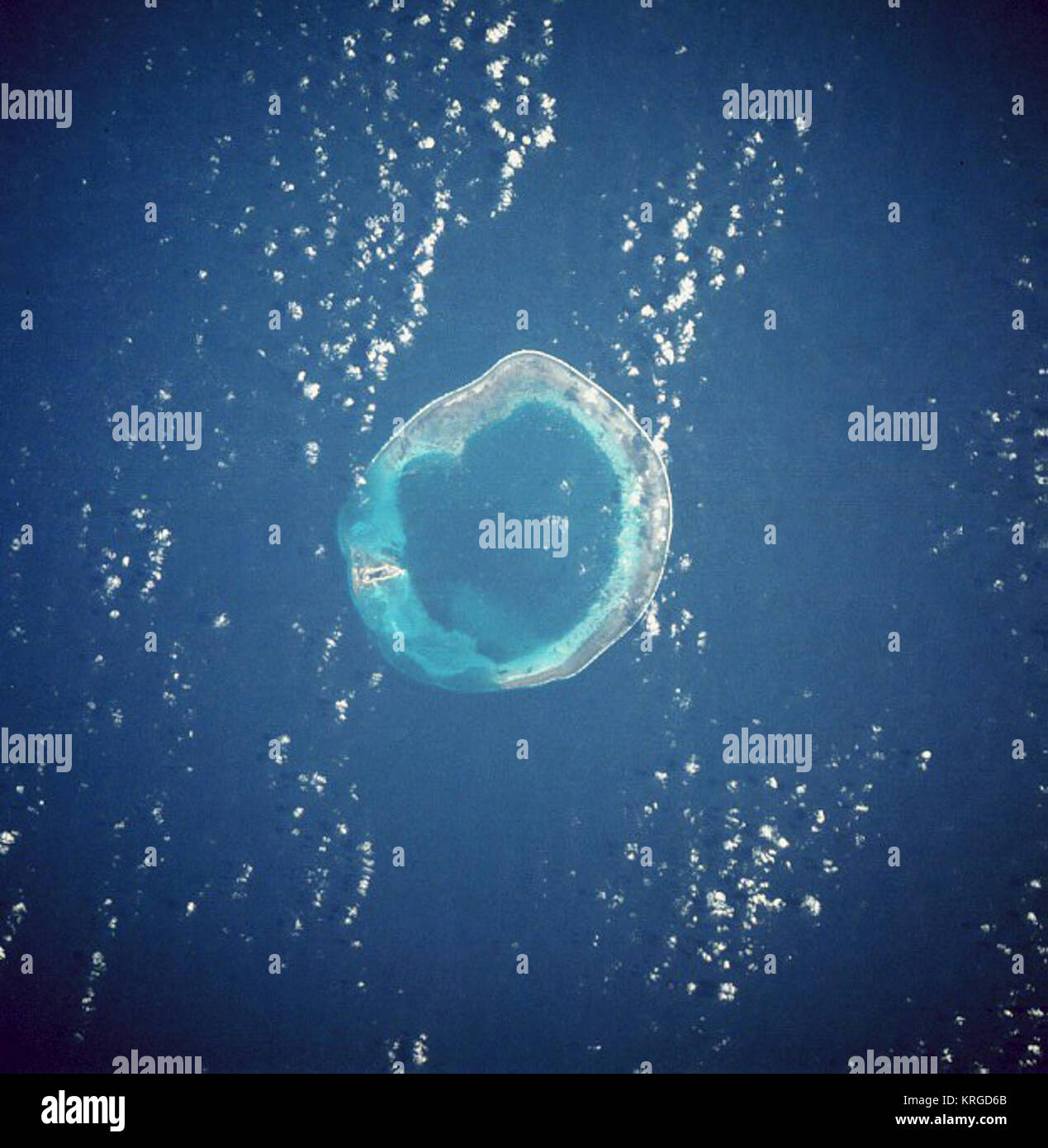 Pratas island hi-res stock photography and images - Alamy