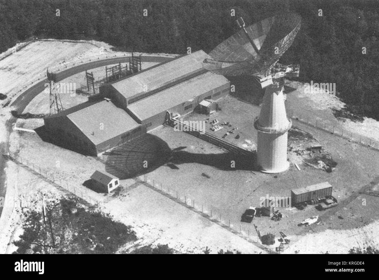 Millstone hill radar hi-res stock photography and images - Alamy