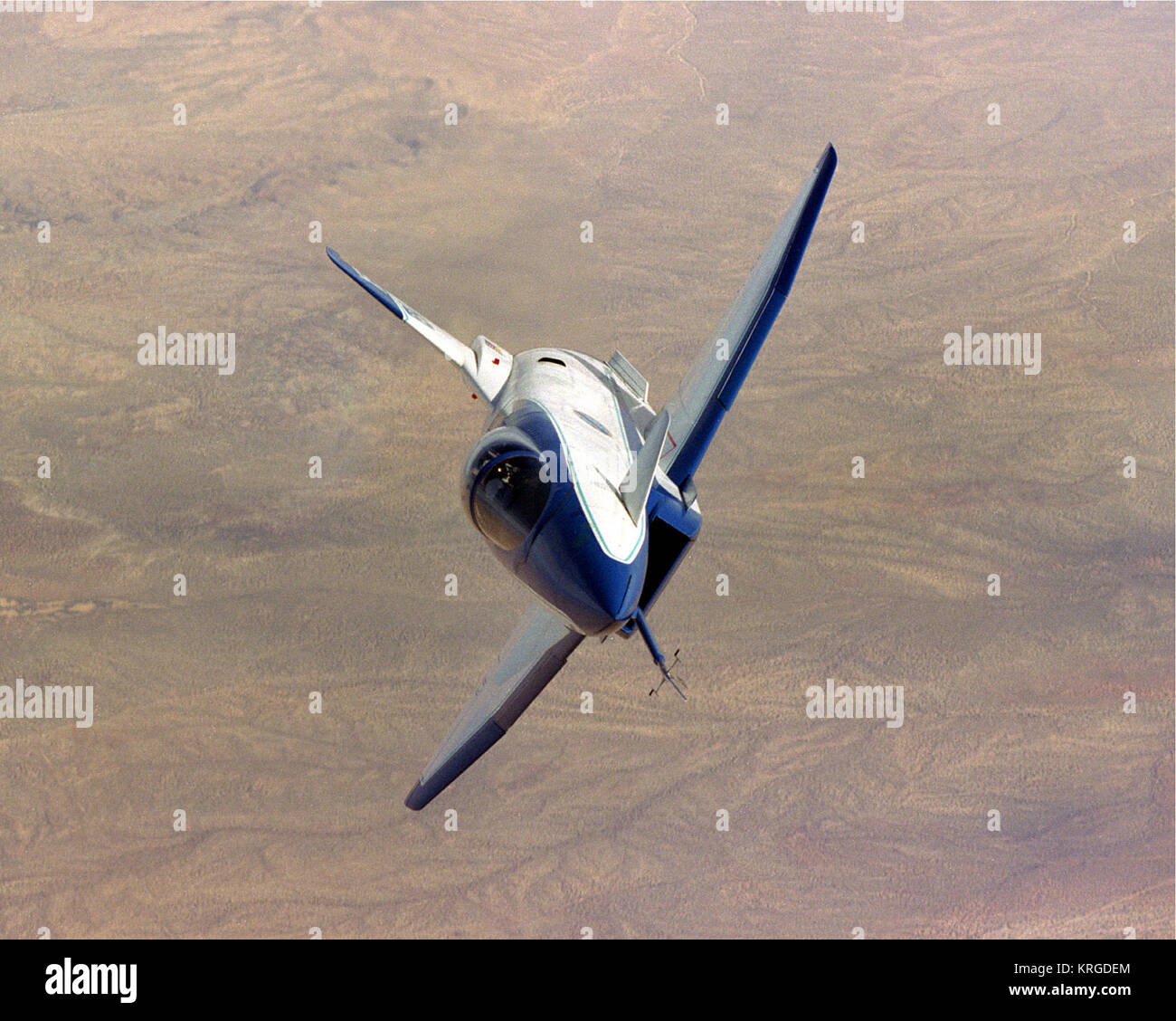 X-31 in Flight over Edwards AFB Stock Photo - Alamy