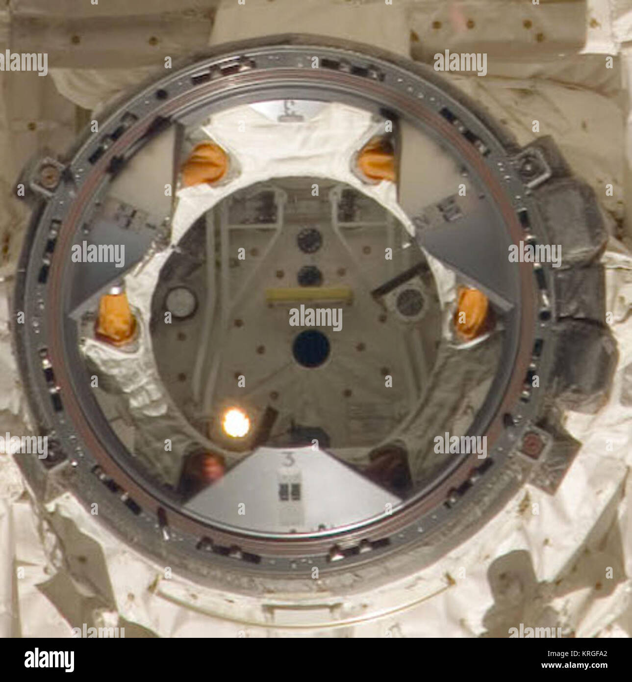 APAS-95 on Space Shuttle - topdown view - retracted Stock Photo - Alamy