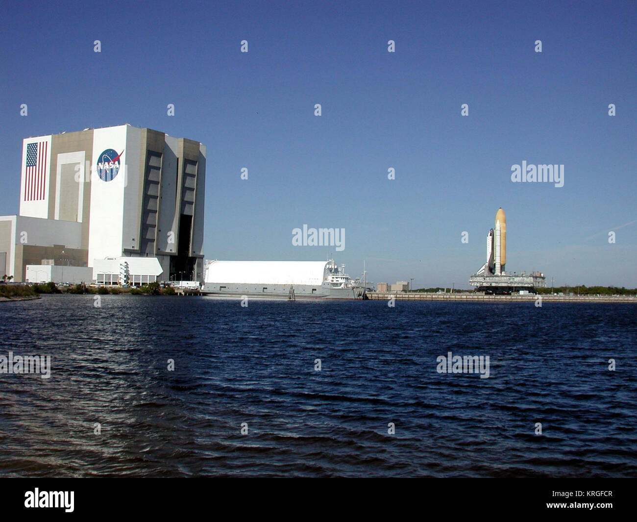 Sts 98 hi-res stock photography and images - Alamy