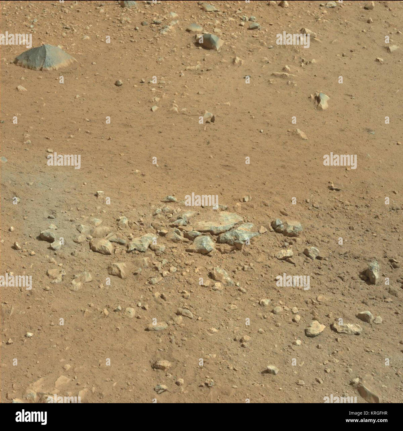Photograph of Mars by NASA's Curiosity rover using Mastcam Left ...