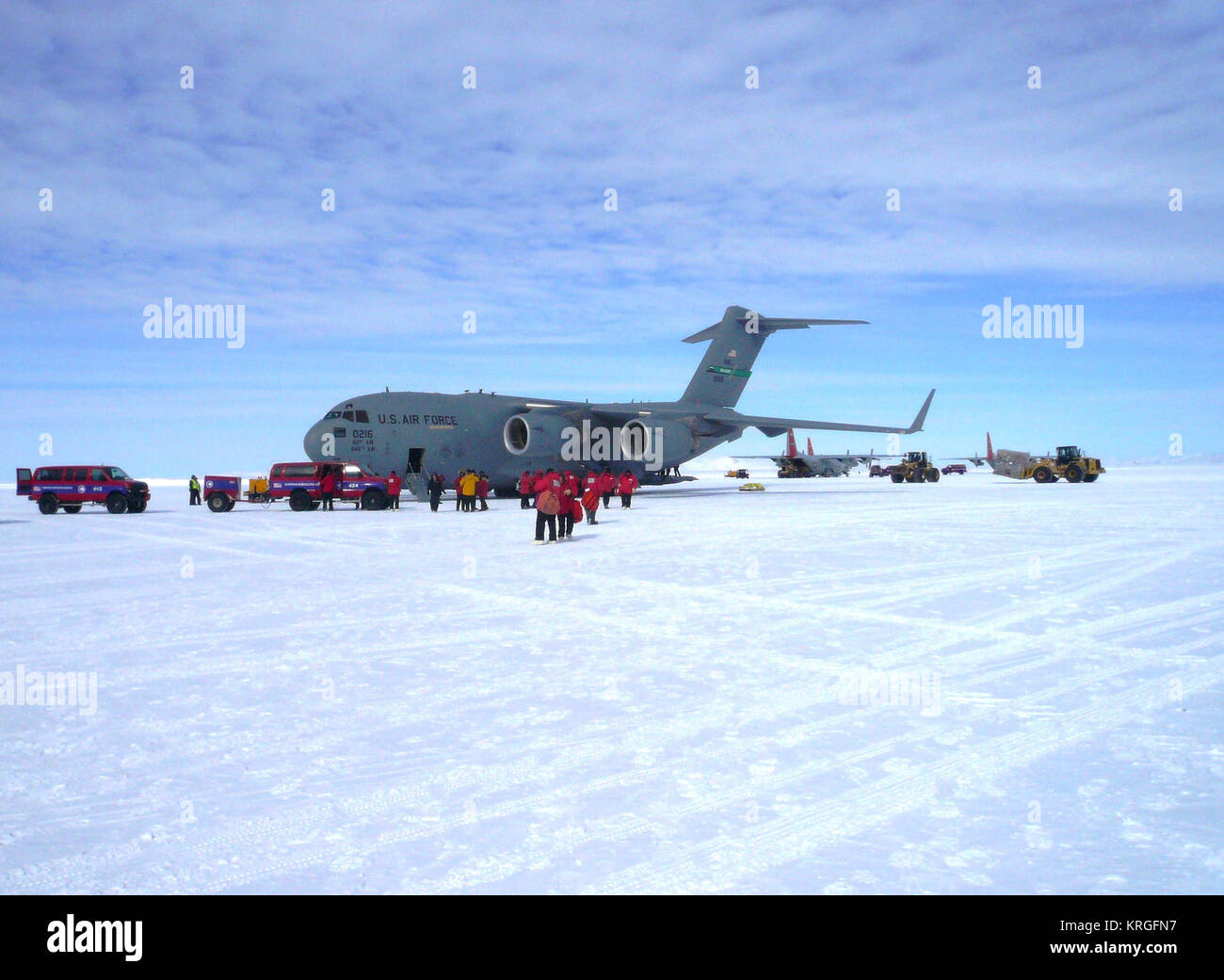 C-17 on Runway (10838247726 Stock Photo - Alamy