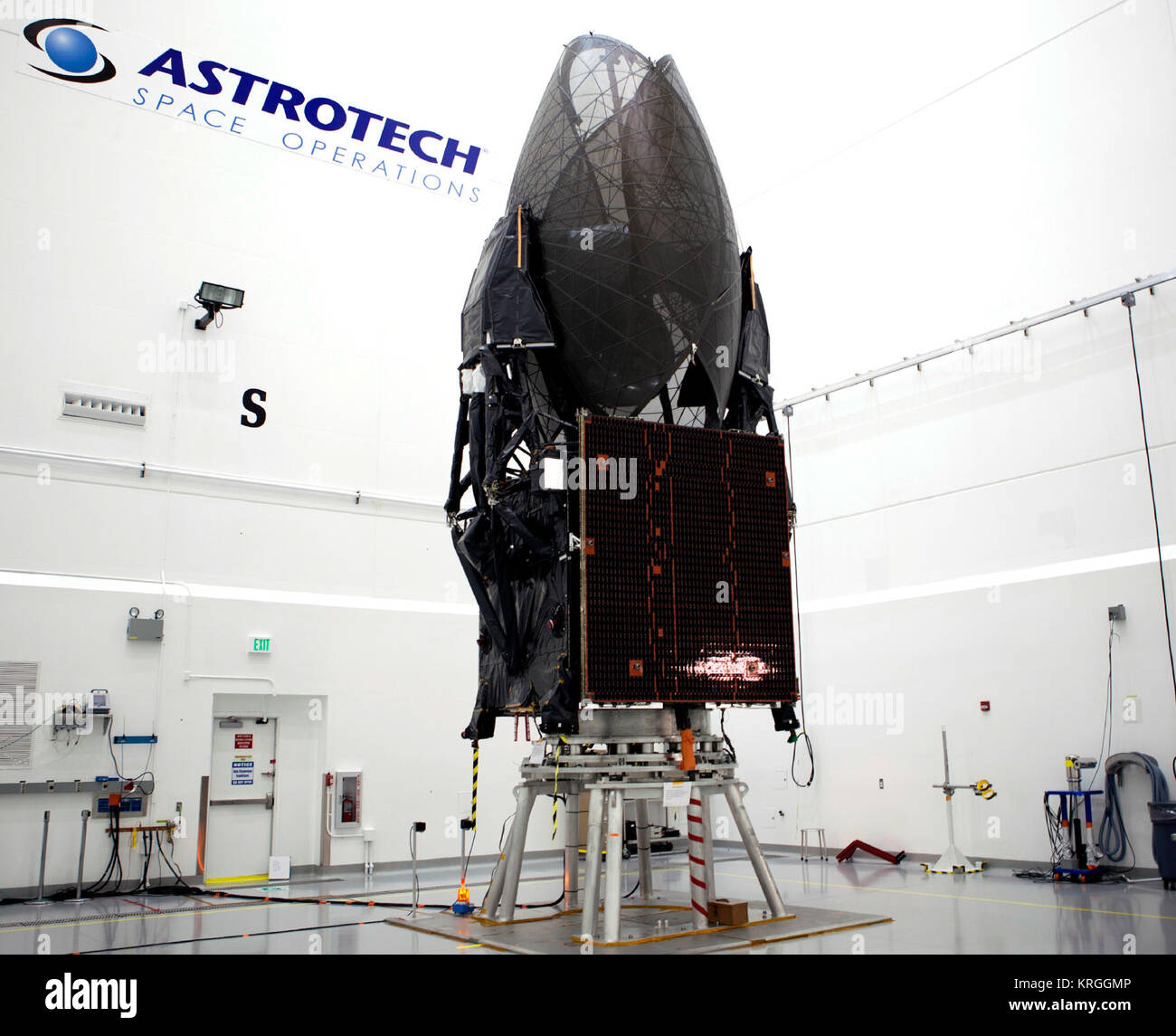 Undergoes hi-res stock photography and images - Alamy