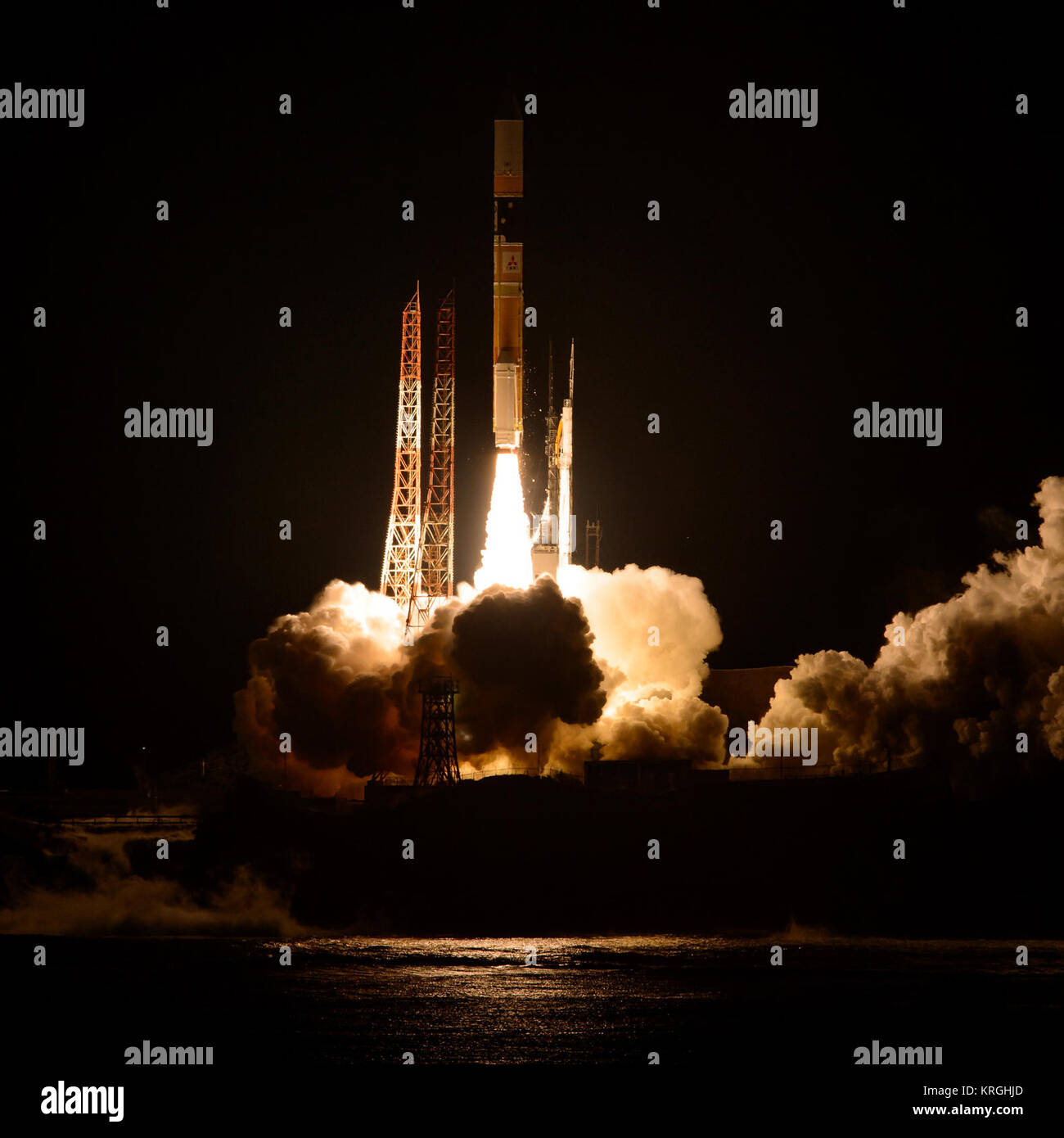 A Japanese H-IIA rocket with the NASA-Japan Aerospace Exploration ...