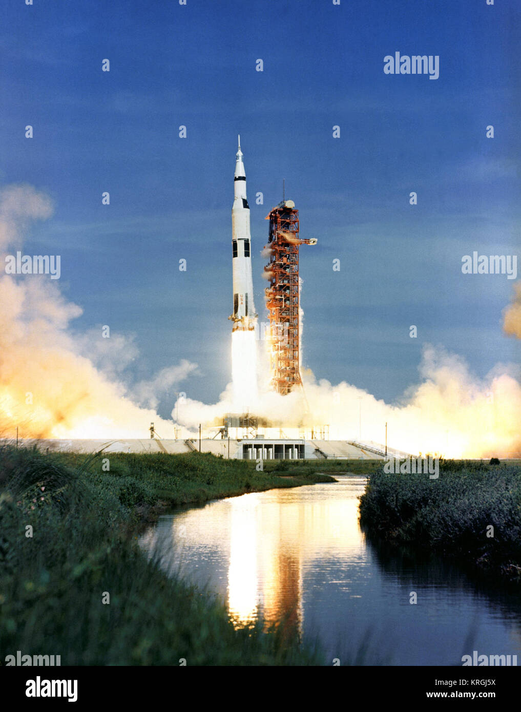 Saturn V Launch Wallpaper