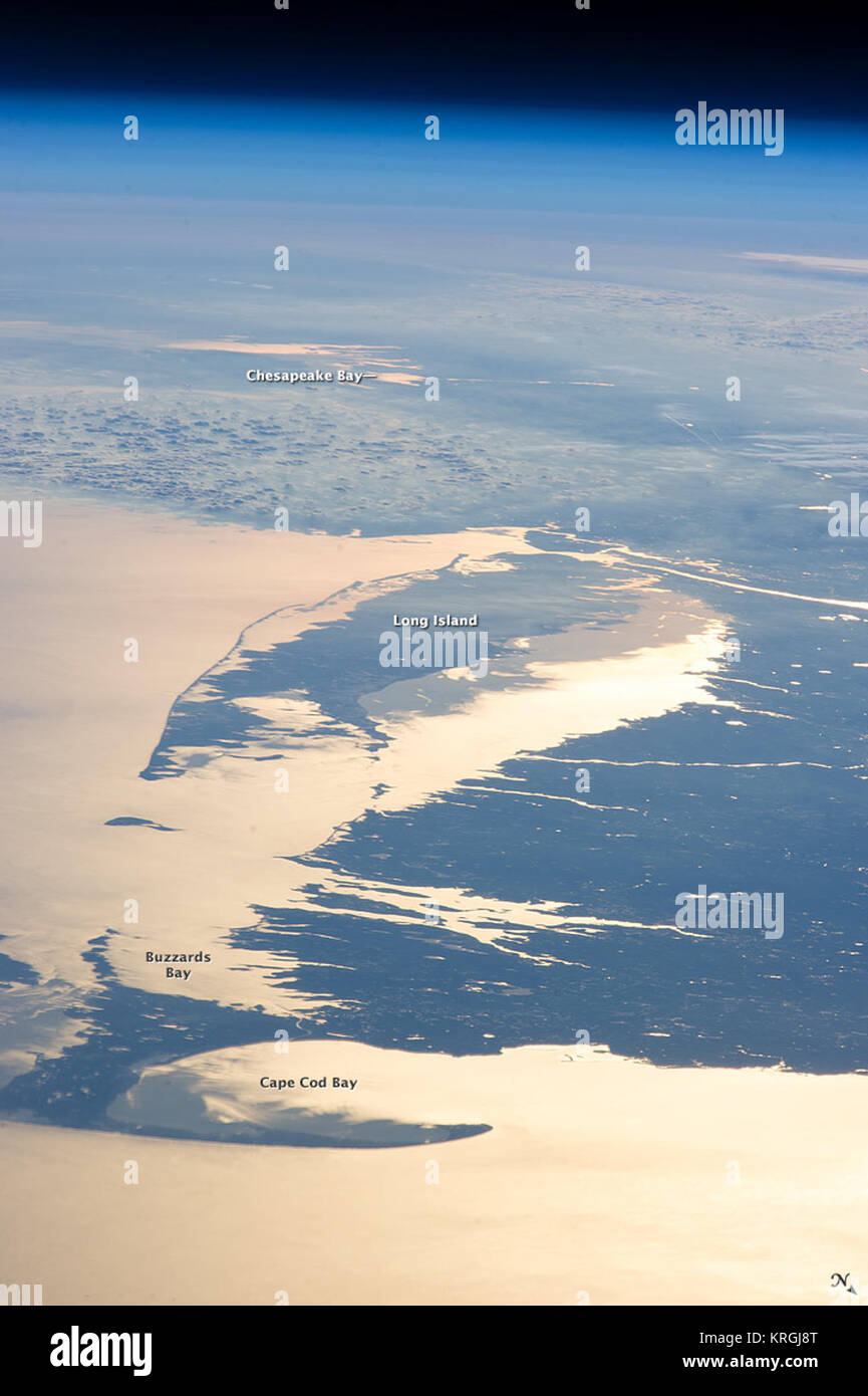 The long earth hi-res stock photography and images - Alamy