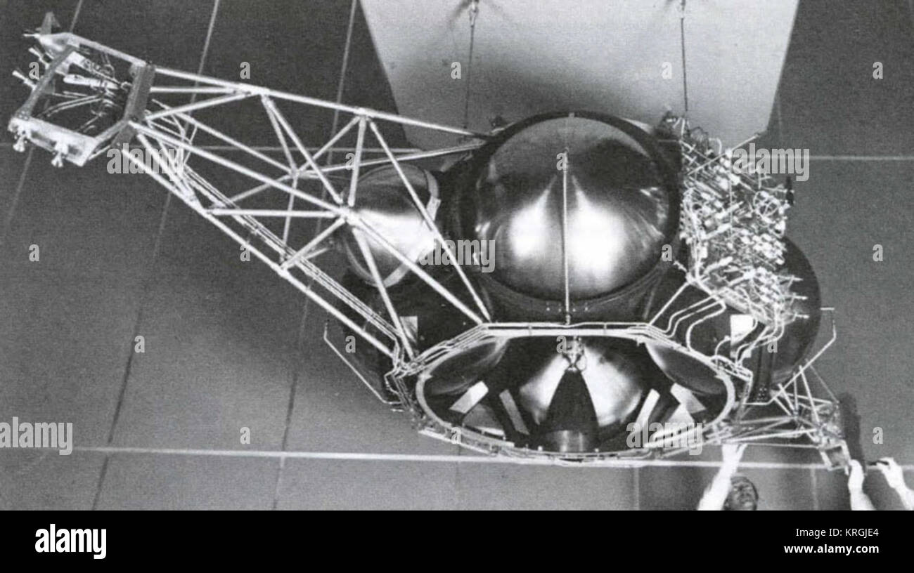 Propulsion module hi-res stock photography and images - Alamy