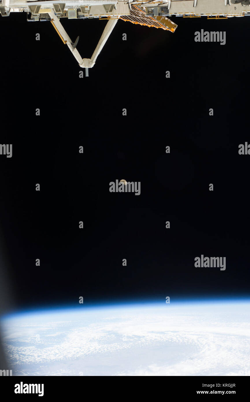 Half lunar moon hi-res stock photography and images - Alamy