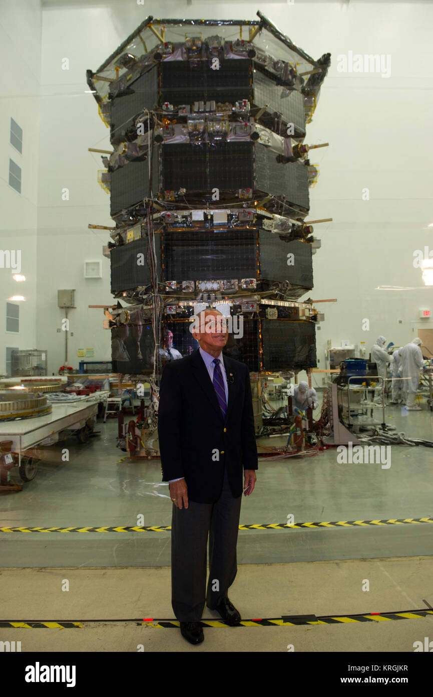 Magnetospheric multiscale spacecraft hi-res stock photography and ...