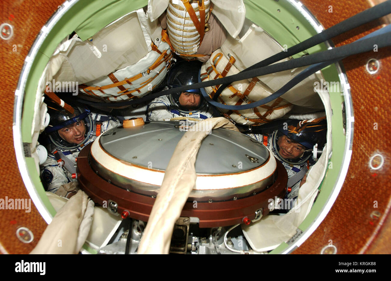 Soyuz TMA-5 Crew 2 Stock Photo - Alamy