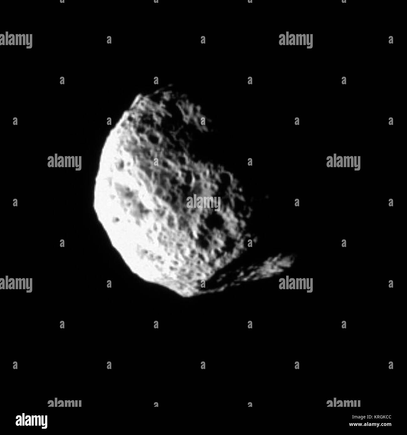 Hyperion saturn moon hi-res stock photography and images - Alamy