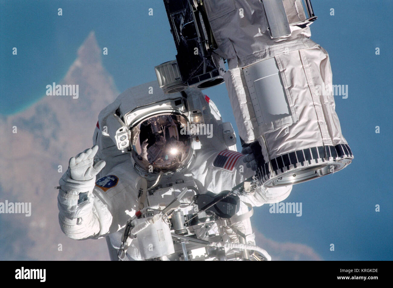 STS-104 EVA Michael L. Gernhardt Stock Photo - Alamy