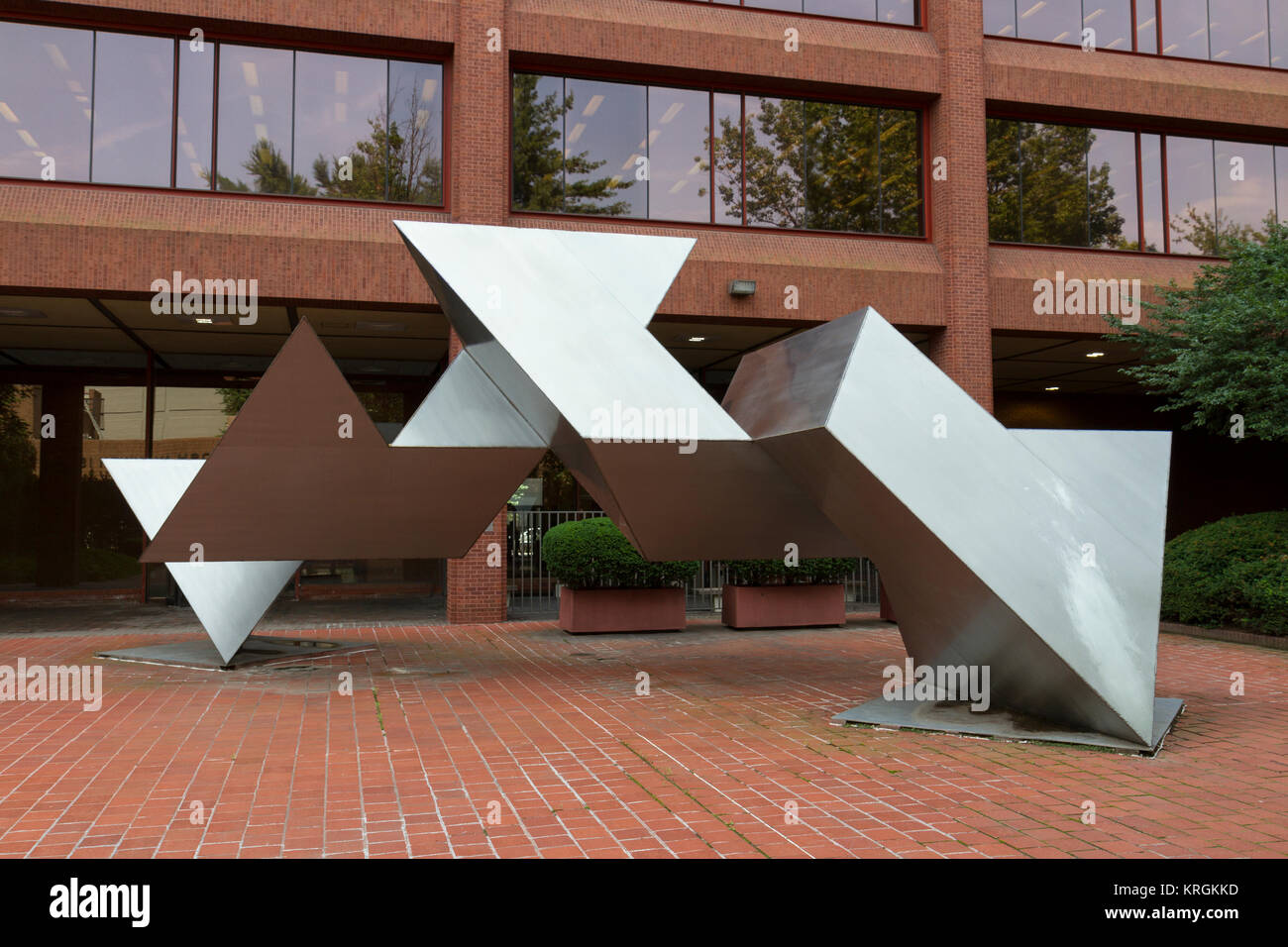 "White Water" sculpture outside the Congregation Mikveh Israel ...