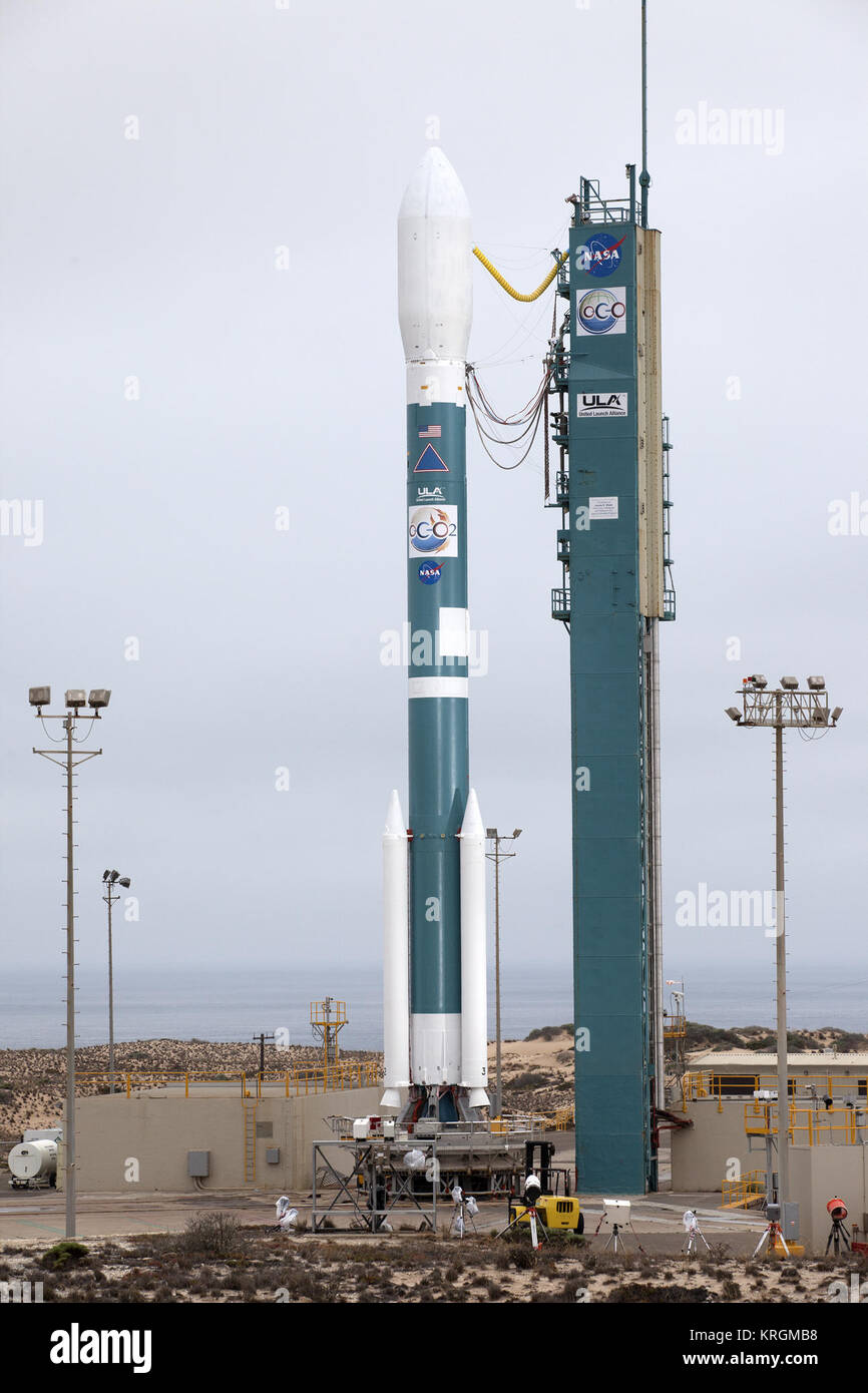 Delta II with OCO-2 at Vandenberg pad (KSC-2014-3099 Stock Photo - Alamy