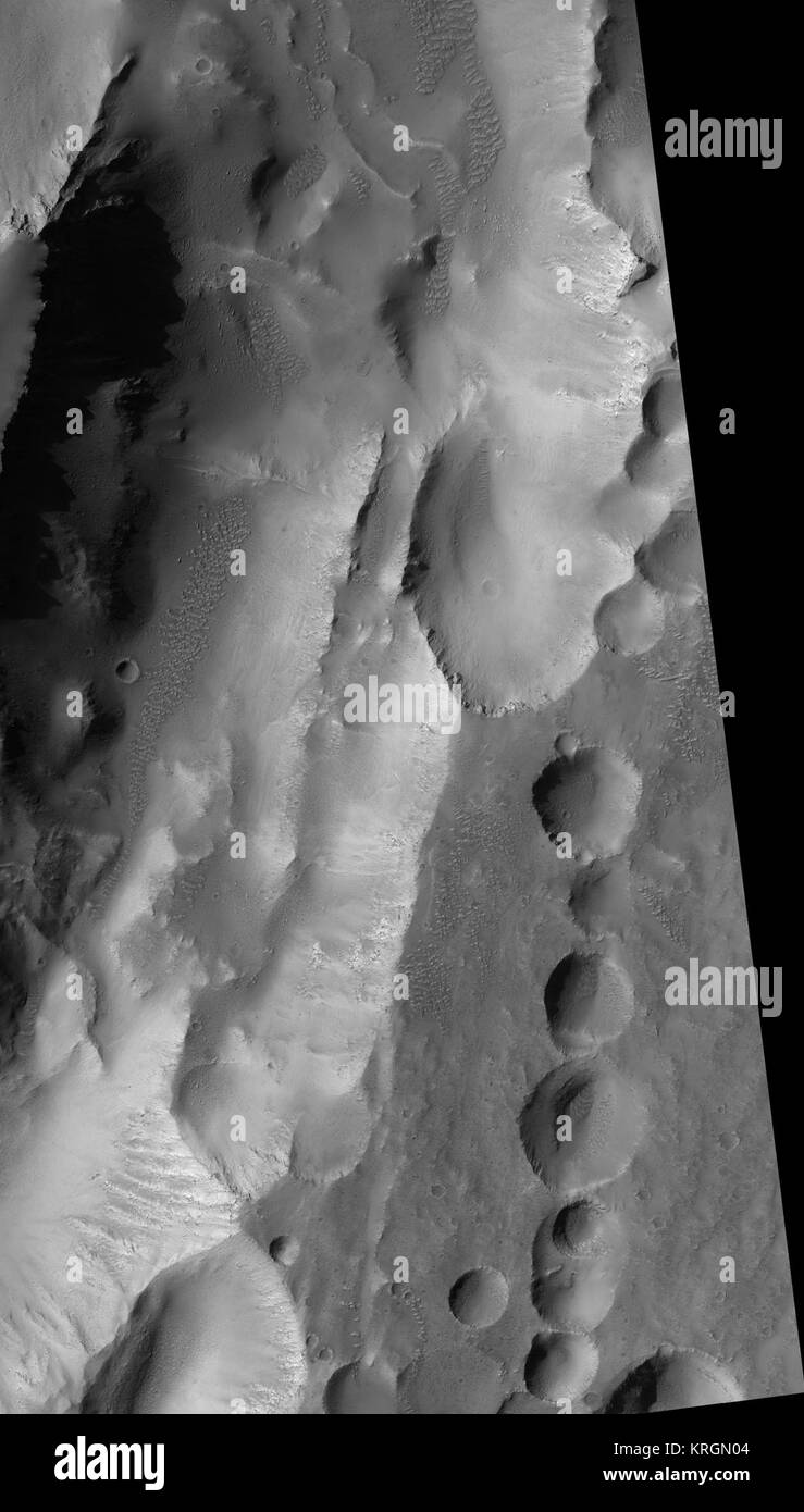 Chasmata hi-res stock photography and images - Alamy