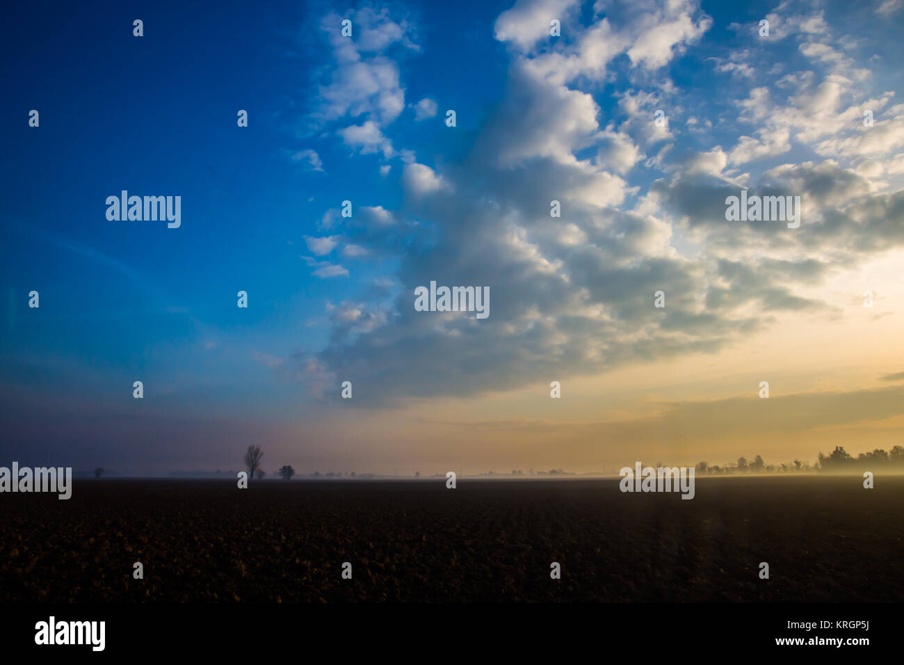 Fiume trebbia hi-res stock photography and images - Alamy