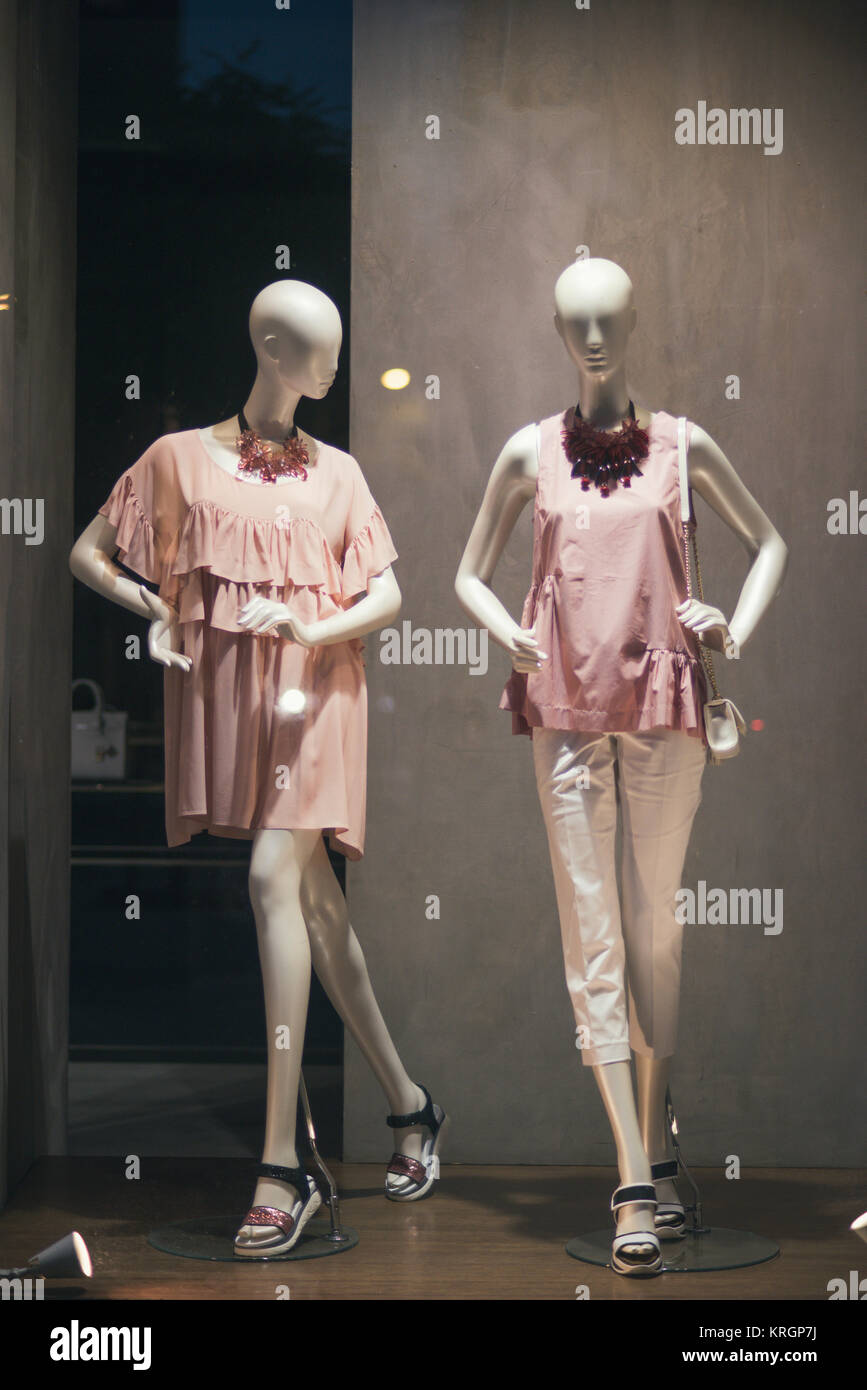 Women clothing store Stock Photo - Alamy