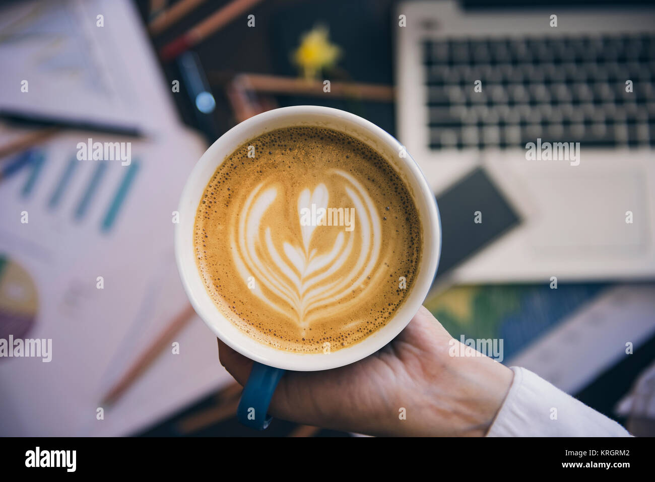 Office background hi-res stock photography and images - Alamy