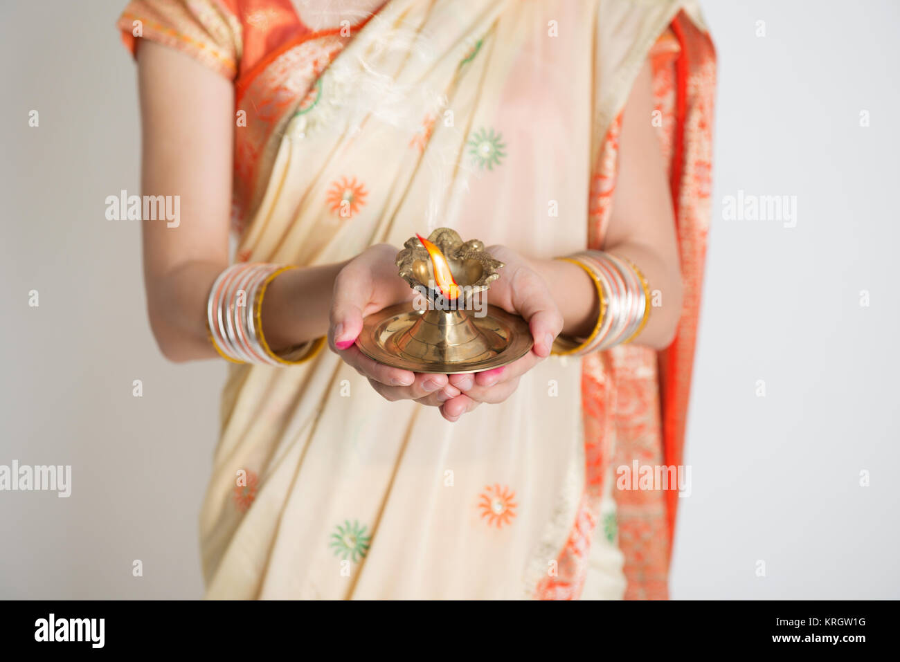 Chinese diya hi-res stock photography and images - Alamy