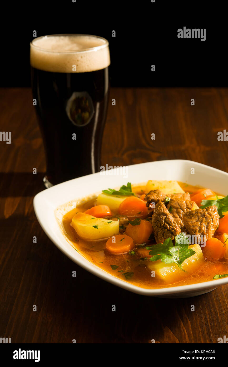 Irish stew pub hi-res stock photography and images - Alamy