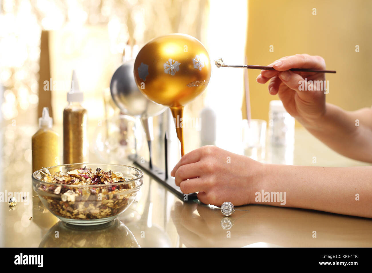 handwritten prepare christmas decorations Stock Photo - Alamy