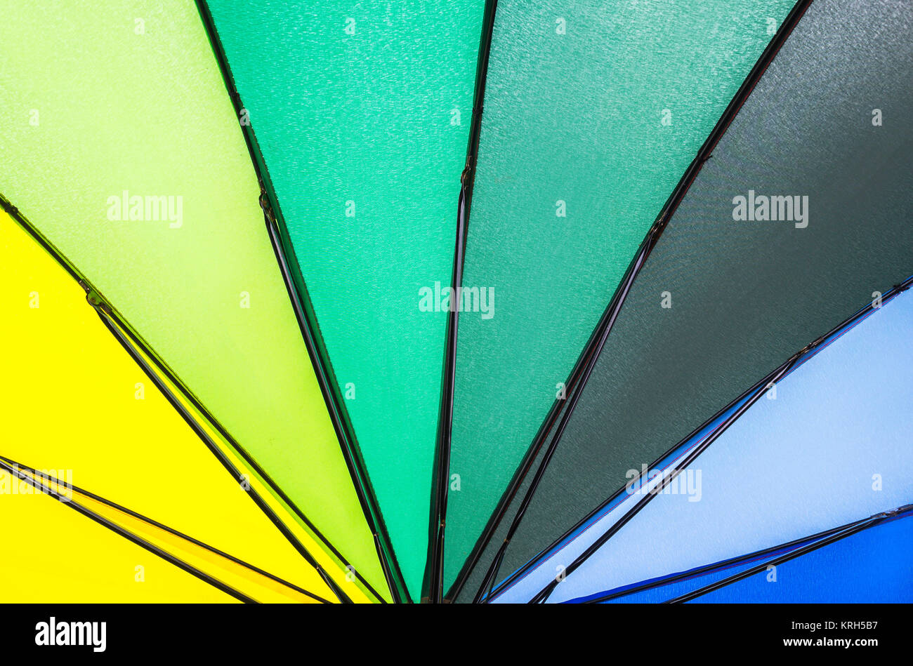 Umbrella art project hi-res stock photography and images - Alamy