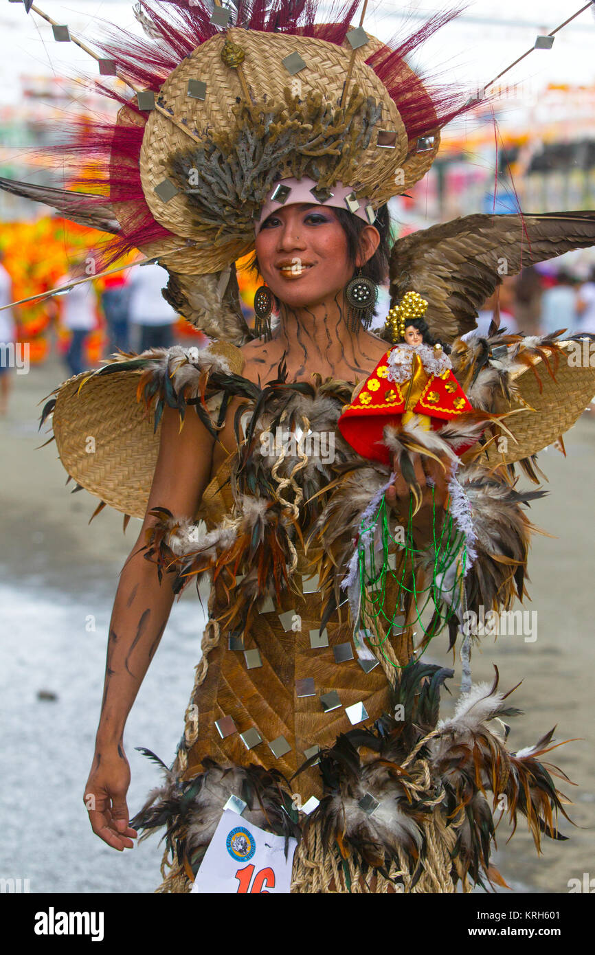Participants and revellers in the annual Ati-Atihan festival,Kalibo ...