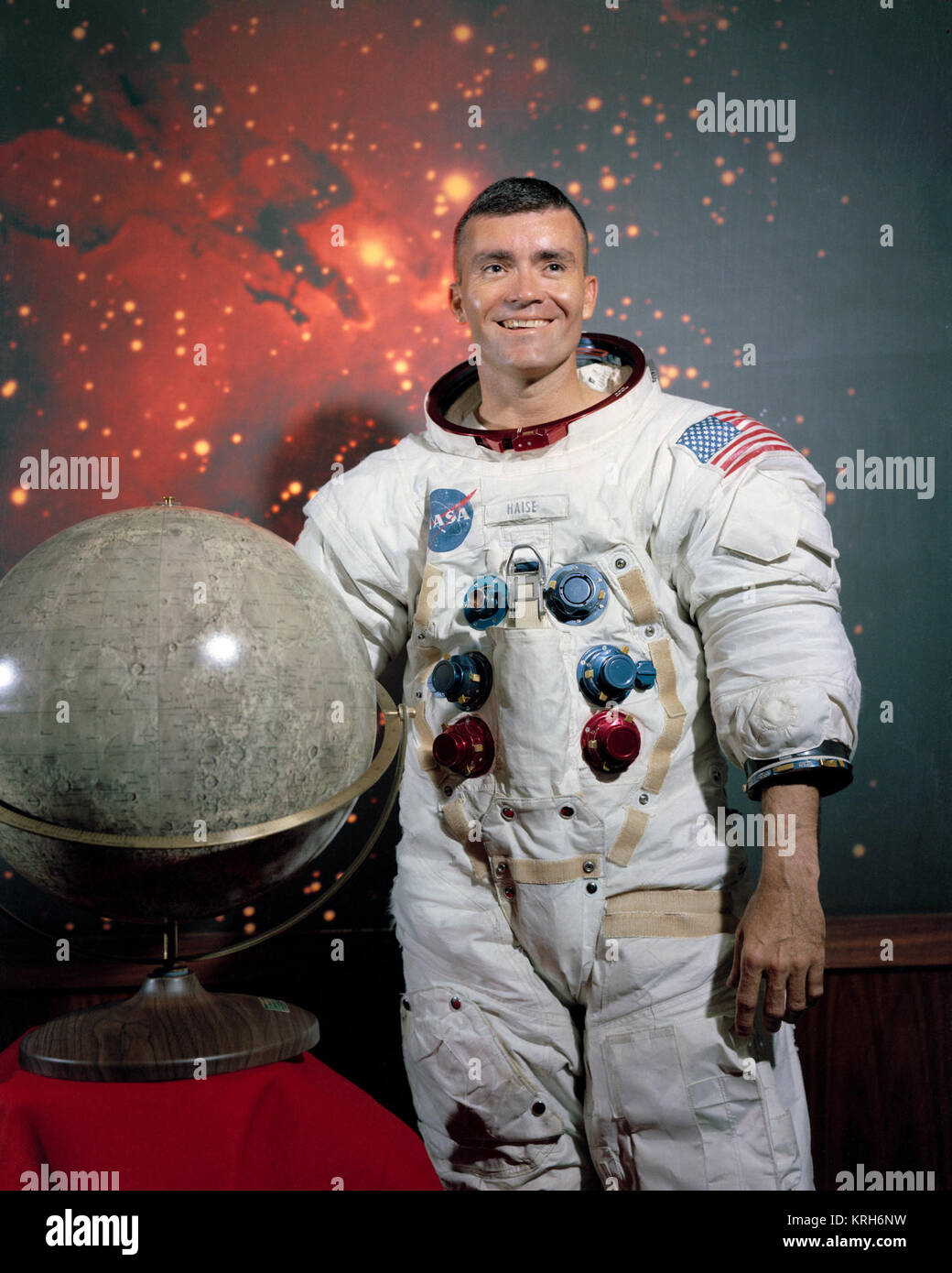 Fred haise apollo 13 hi-res stock photography and images - Alamy