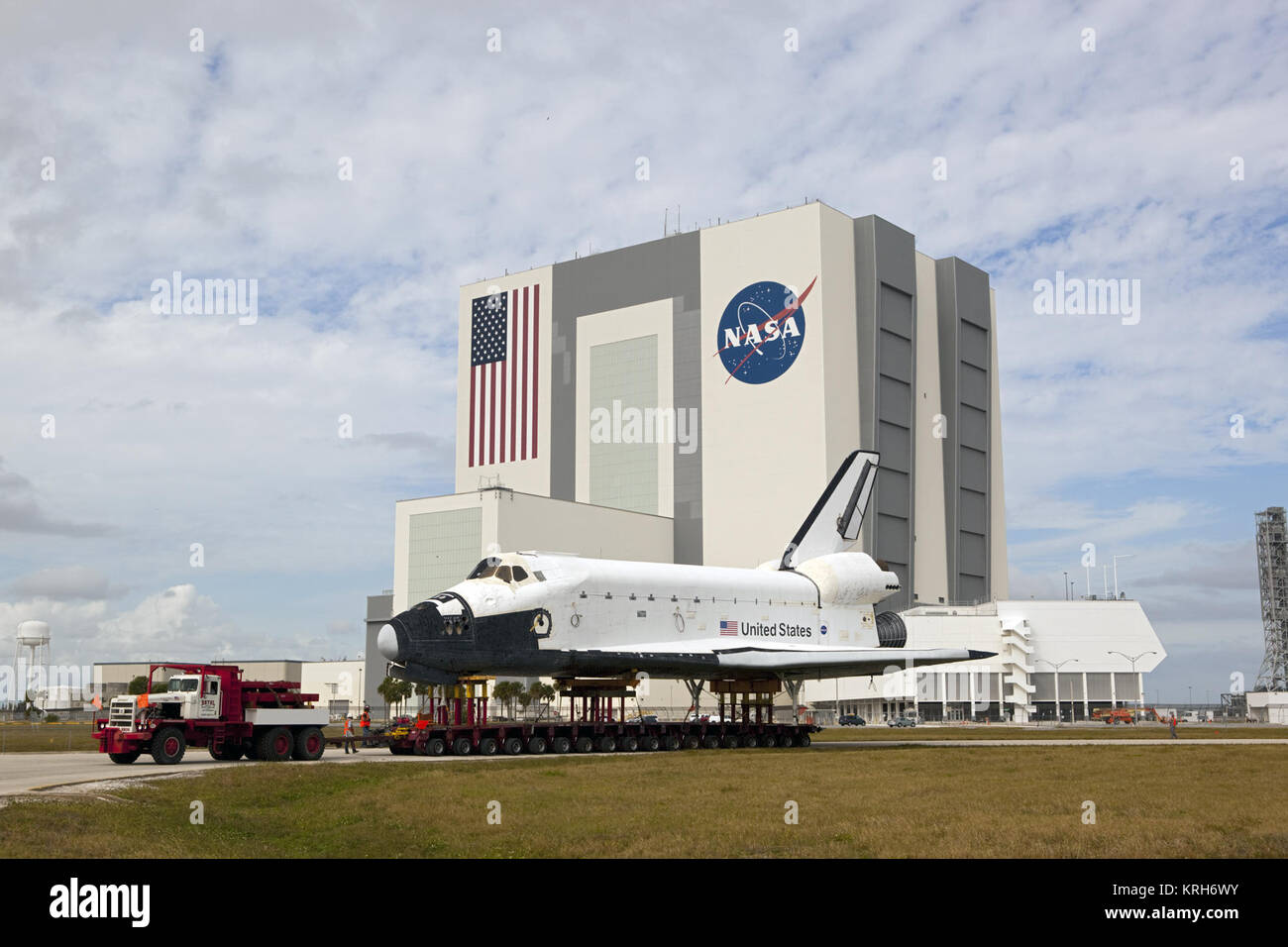 Space Shuttle Explorer moves past VAB at Kennedy Space Center Stock ...
