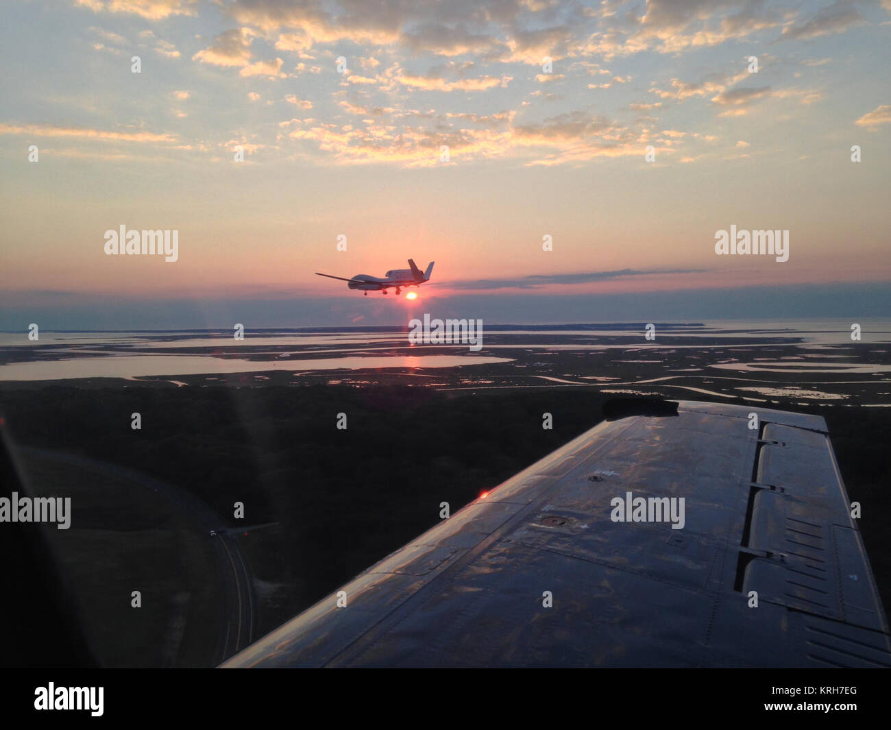 Global hawk hi-res stock photography and images - Alamy