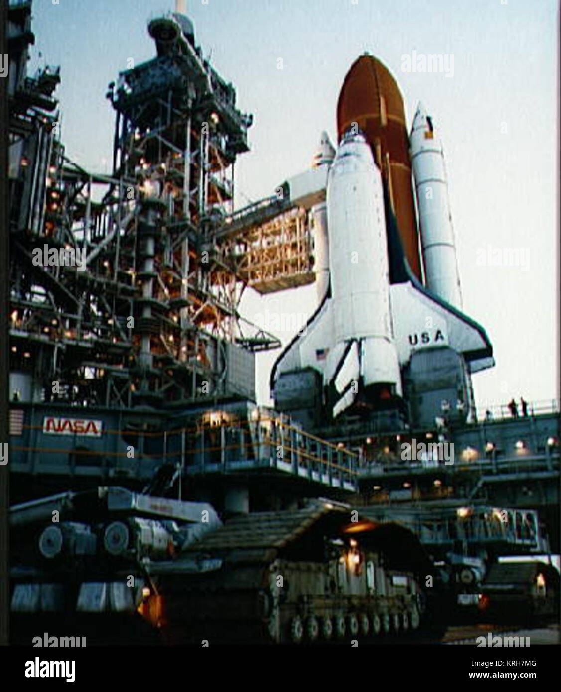 Sts 28 hi-res stock photography and images - Alamy