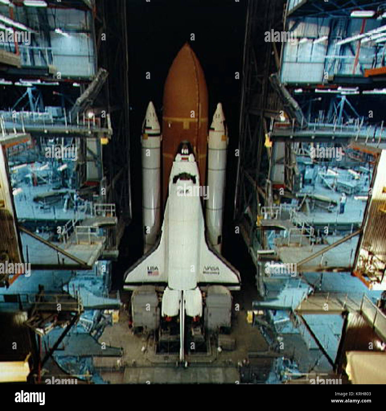 Sts 41 hi-res stock photography and images - Alamy