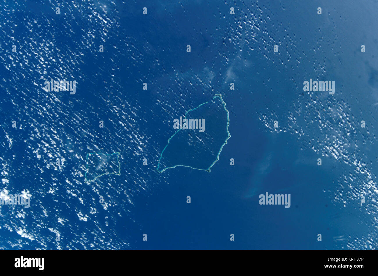 Maloelap&Aur atoll (satellite Stock Photo - Alamy