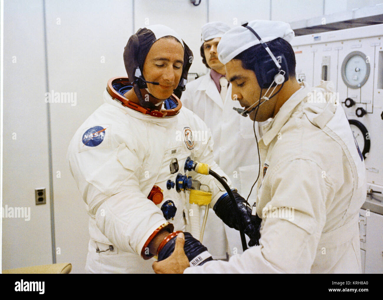James irwin astronaut hi-res stock photography and images - Alamy