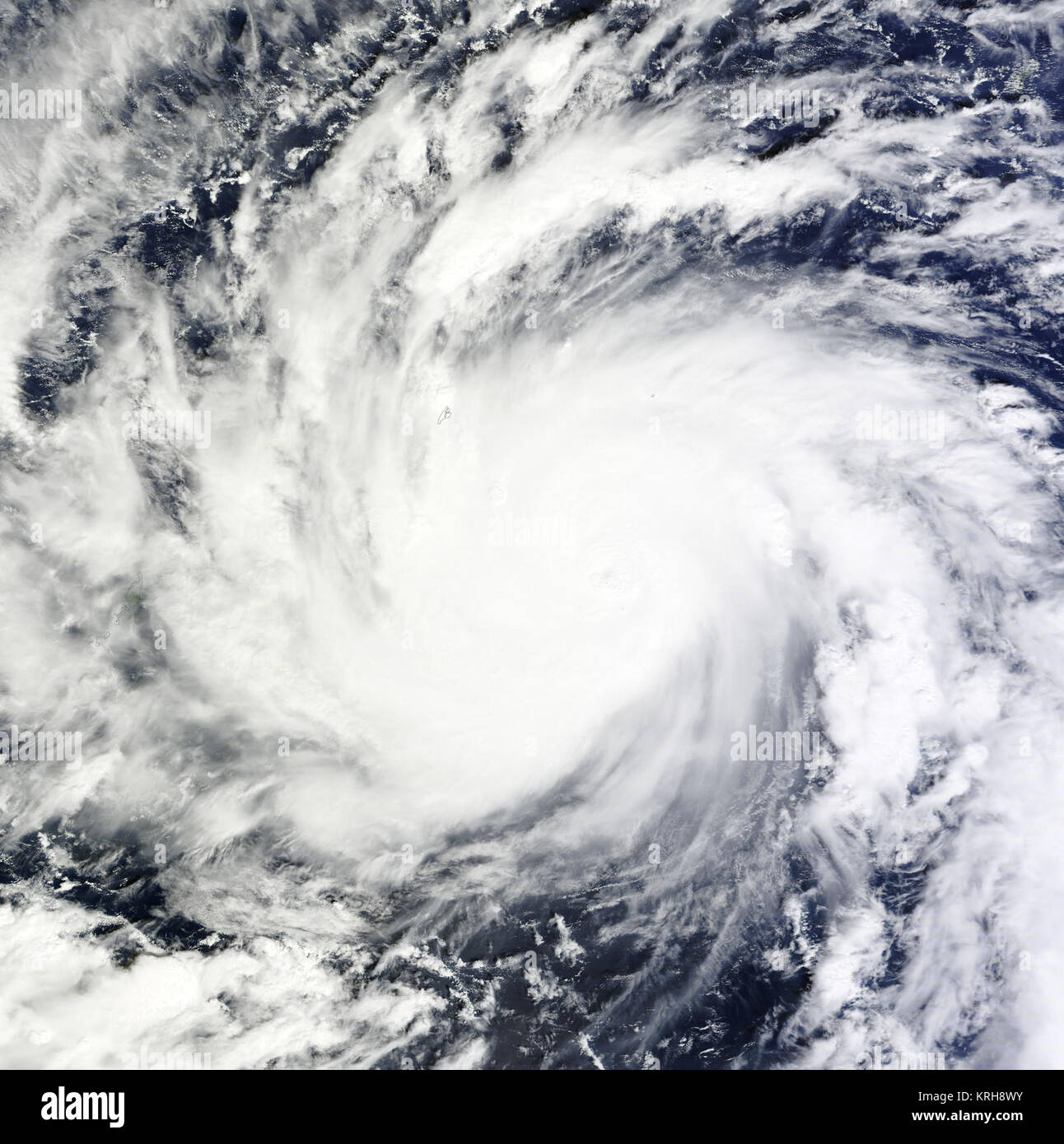 Typhoon hagupit hi-res stock photography and images - Alamy