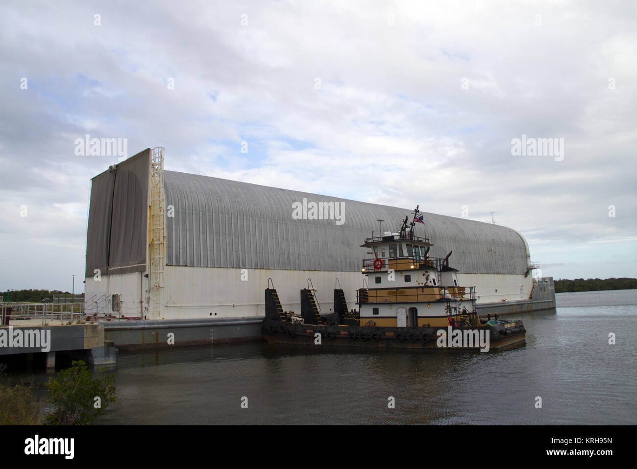 Anna Lou High Resolution Stock Photography and Images - Alamy