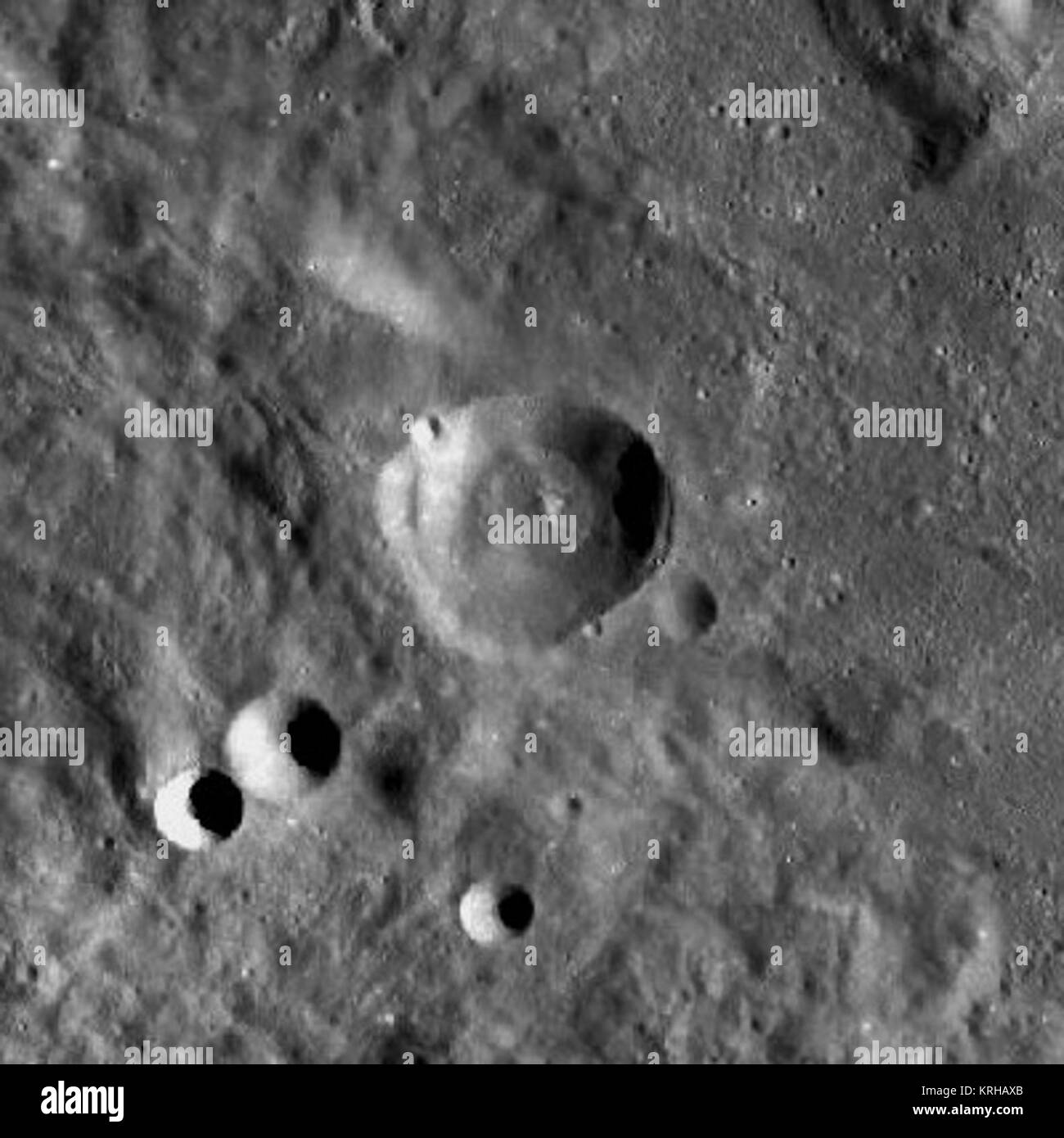 Lro hi-res stock photography and images - Alamy
