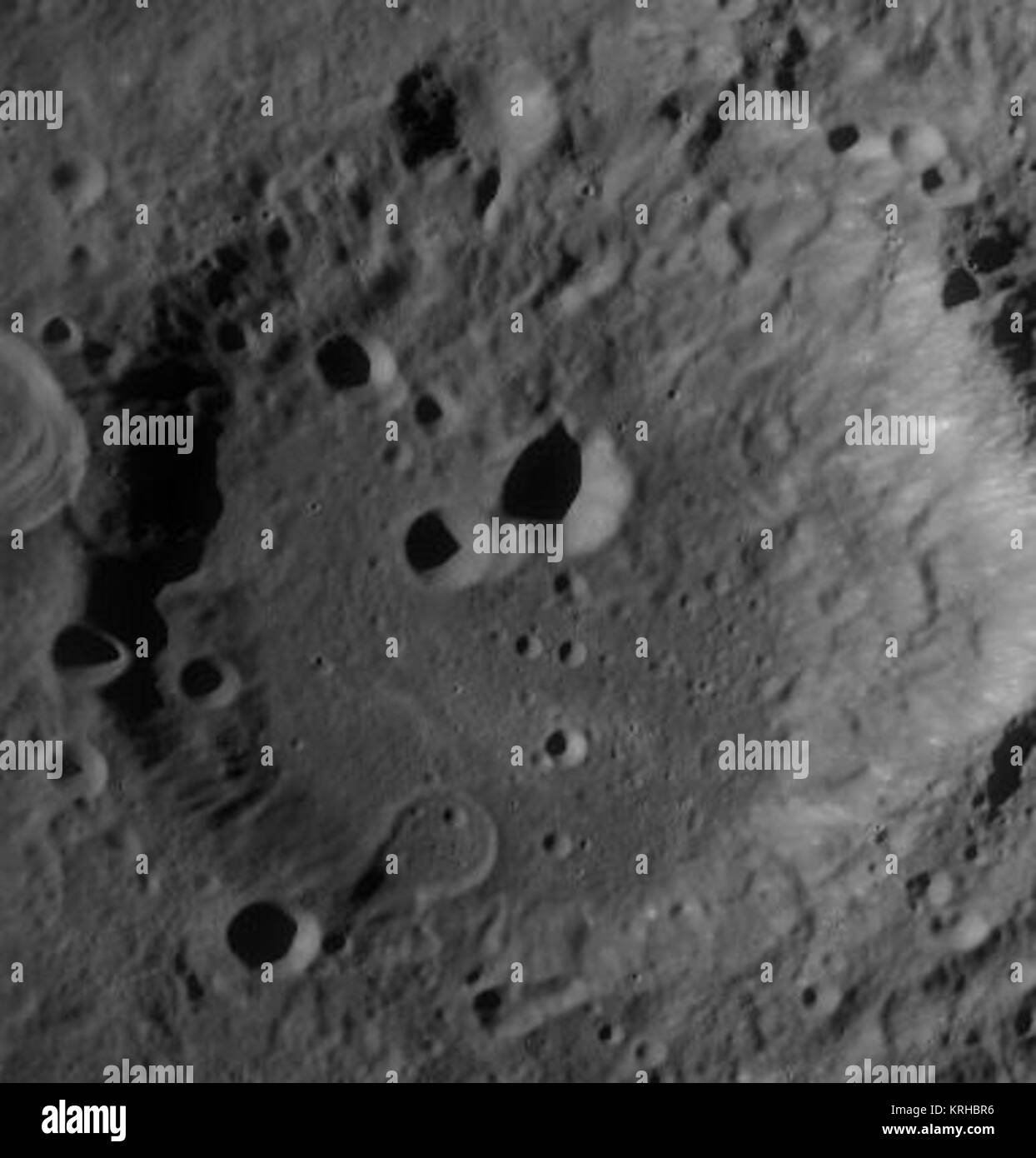 Operations systems Black and White Stock Photos & Images - Alamy