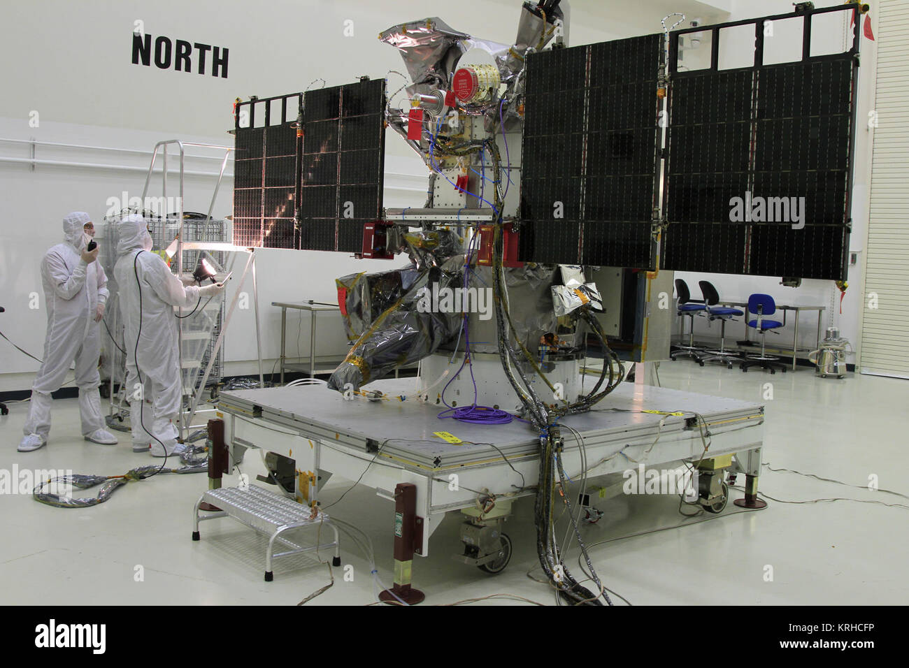 DSCOVR in Astrotech's payload processing facility, Titusville (KSC-2014 ...